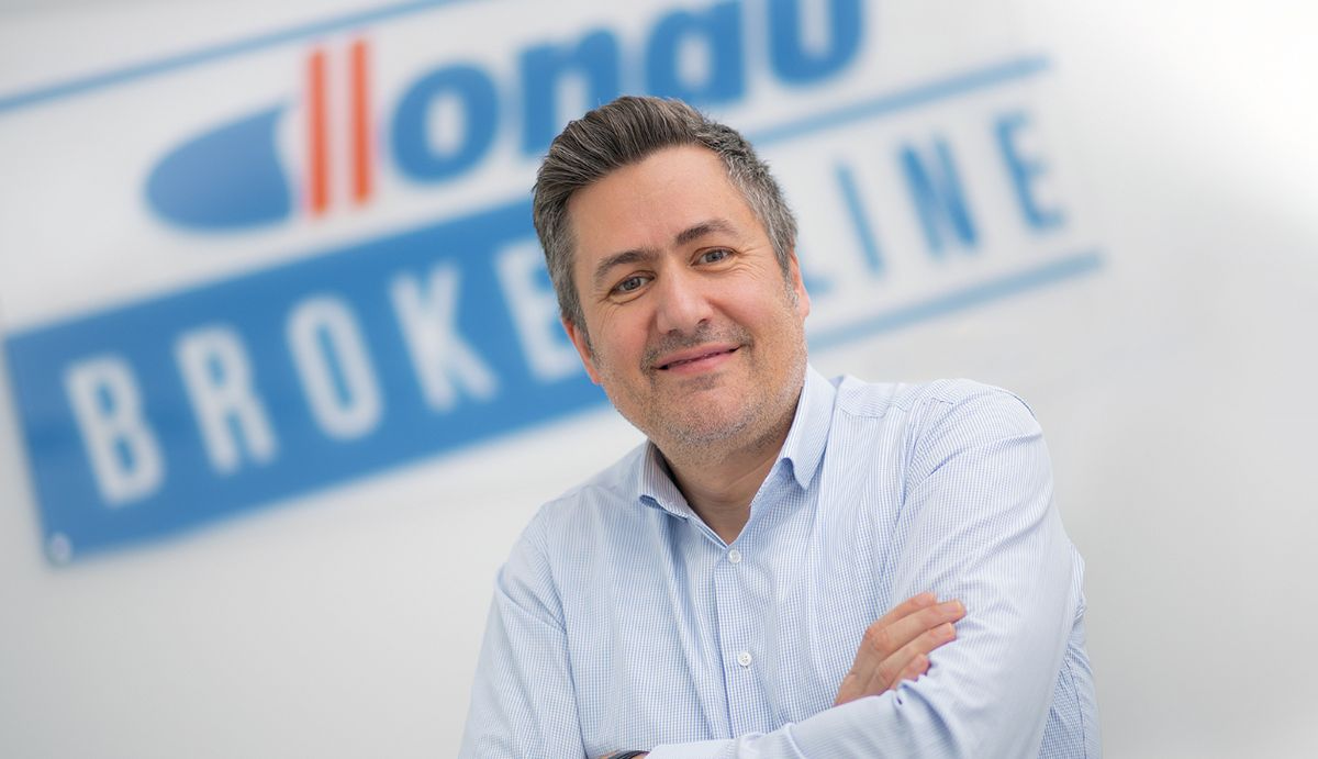 AssCompact - Neuer Leiter der DONAU Brokerline in Wien